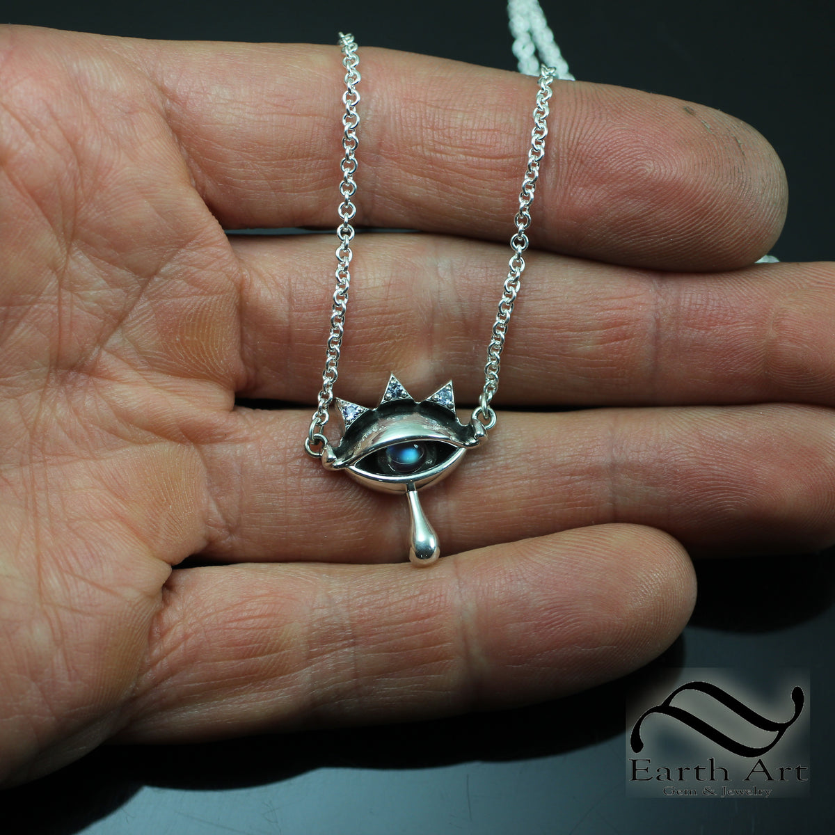 Crest of the Sheikah Pendant -Eye of truth – Earth Art